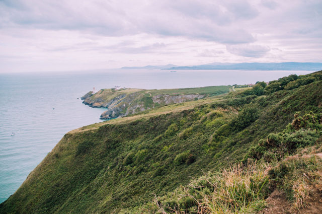 dublin_howth_cliff_walk_lighthouse_002 | The Frenchie Abroad